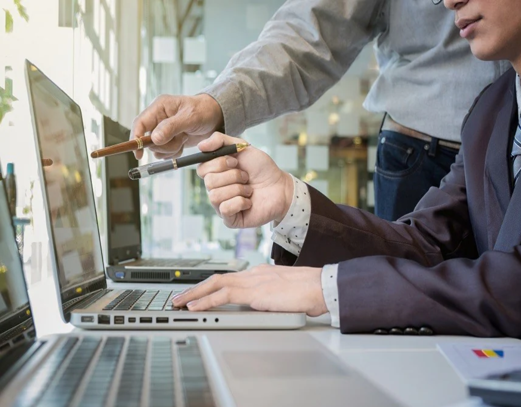 Entrepreneurs One Portal, One Wallet, Many Services Know More Professionals